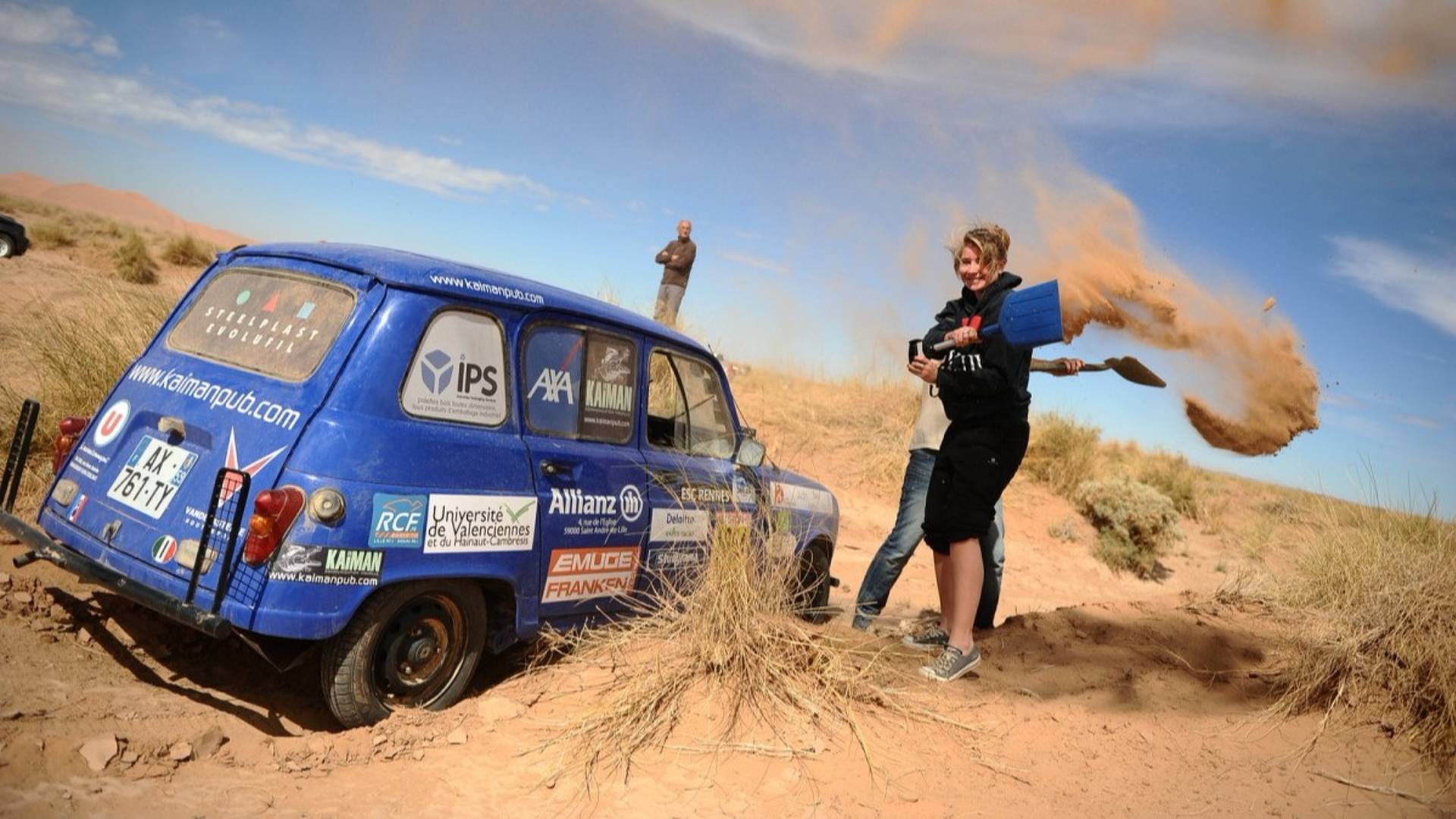 Le départ du 4L Trophy approche