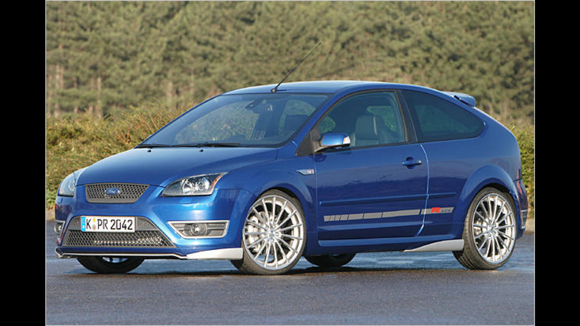 Focus ST Race: Heiße Renn-Optik für den starken Ford