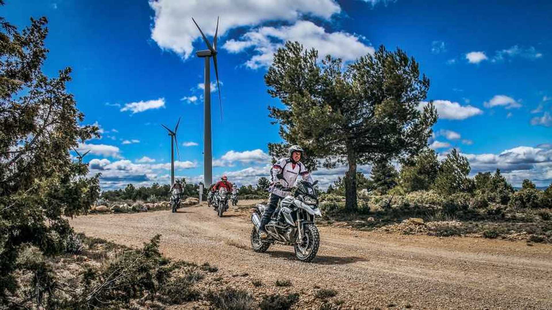 Ask RideApart: How Can I Meet Other Riders?