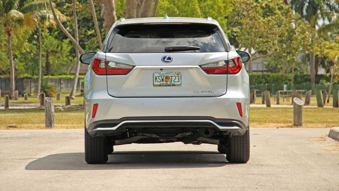 2019 Lexus RX 450hL Drive Notes: Bigger Doesn’t Always Mean Better