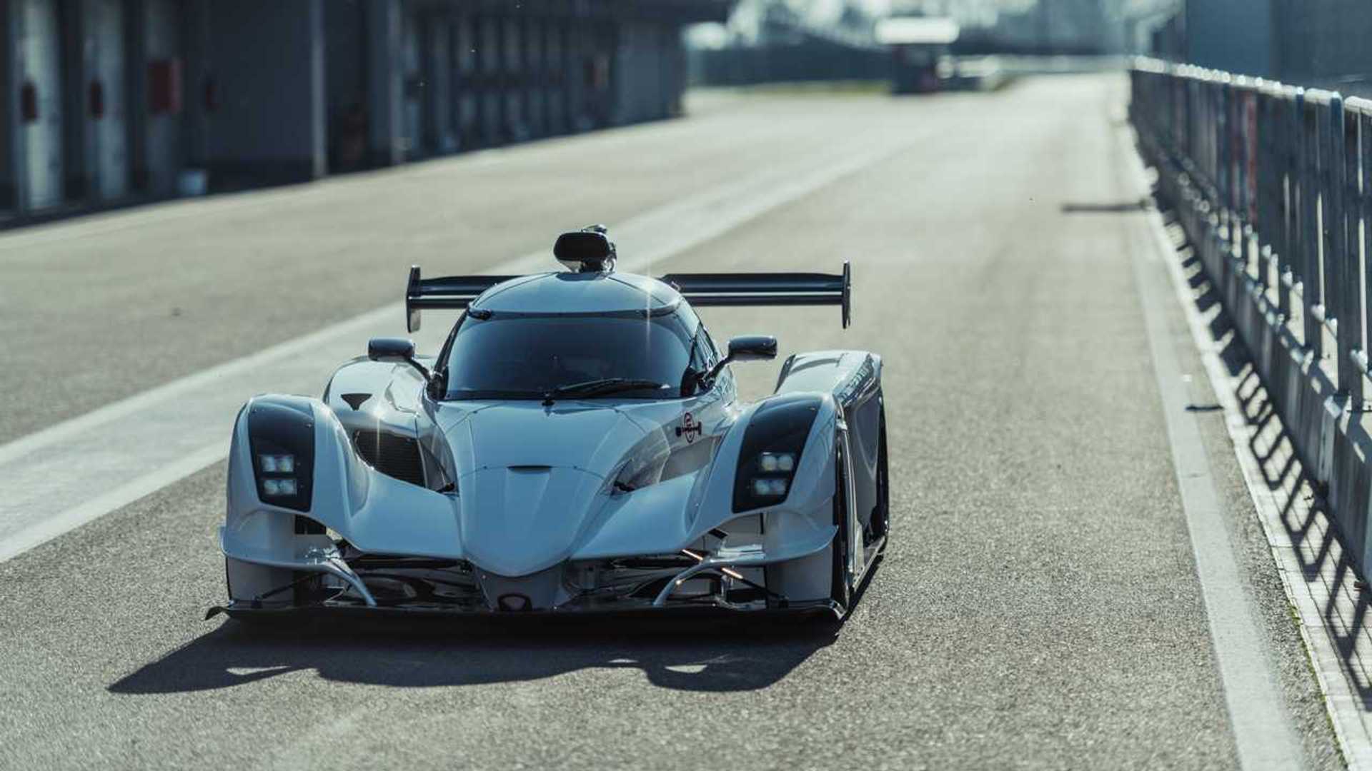 Praga R1: el deportivo de 643 kilos con motor Alpine