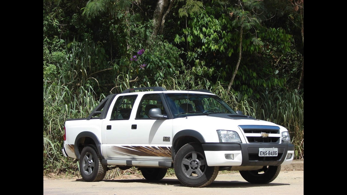 AVALIAÇÃO: Chevrolet S10 Rodeio 4x2 Cabine Dupla 2011