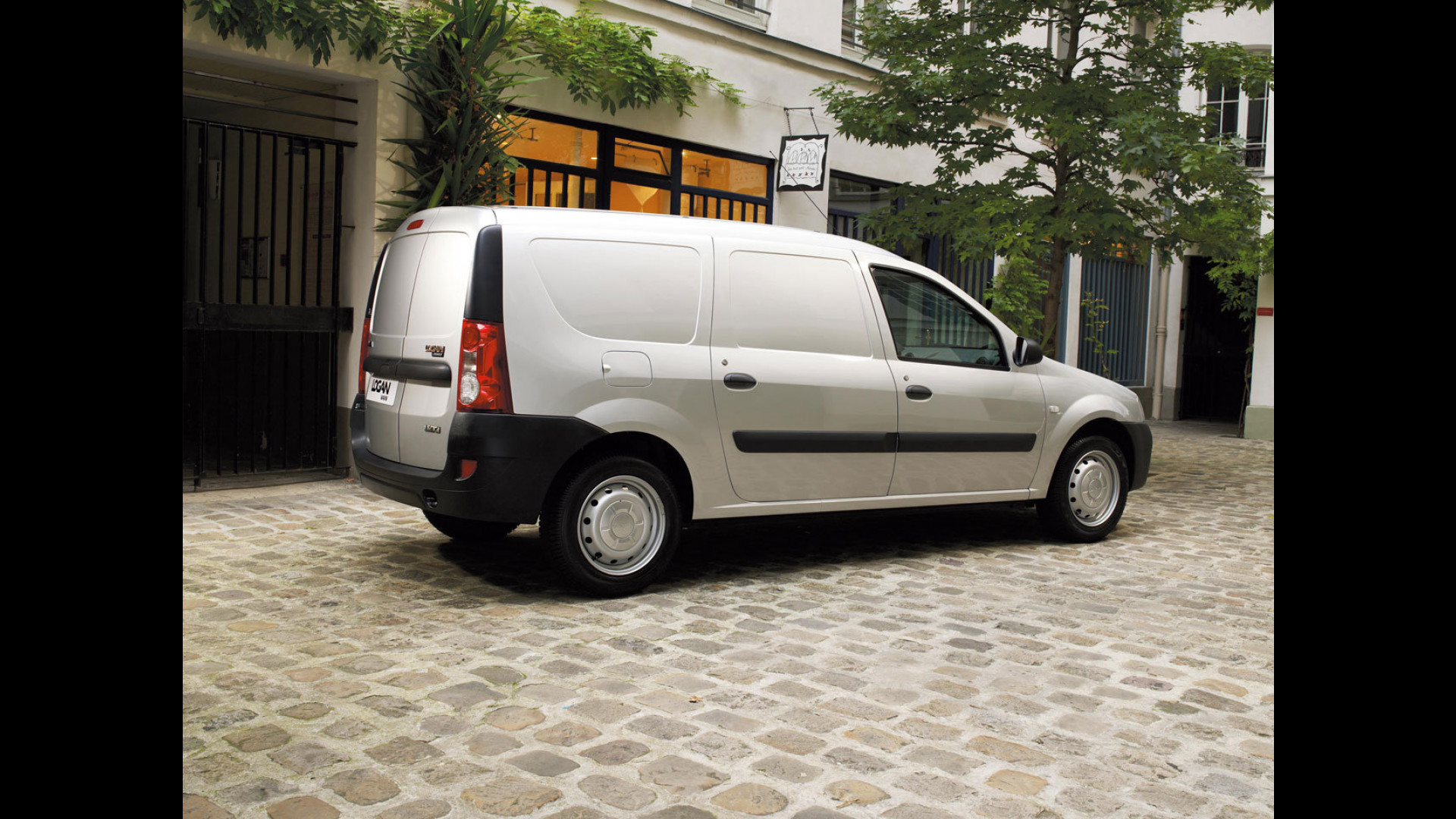 Nuove Dacia Logan pick-up e Logan van