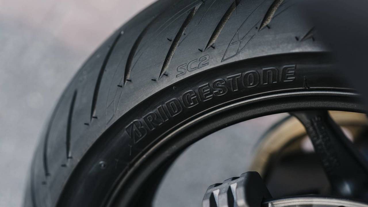 Bridgestone lanza sus nuevos Battlax SC2 y SC2 Rain para maxiscooters