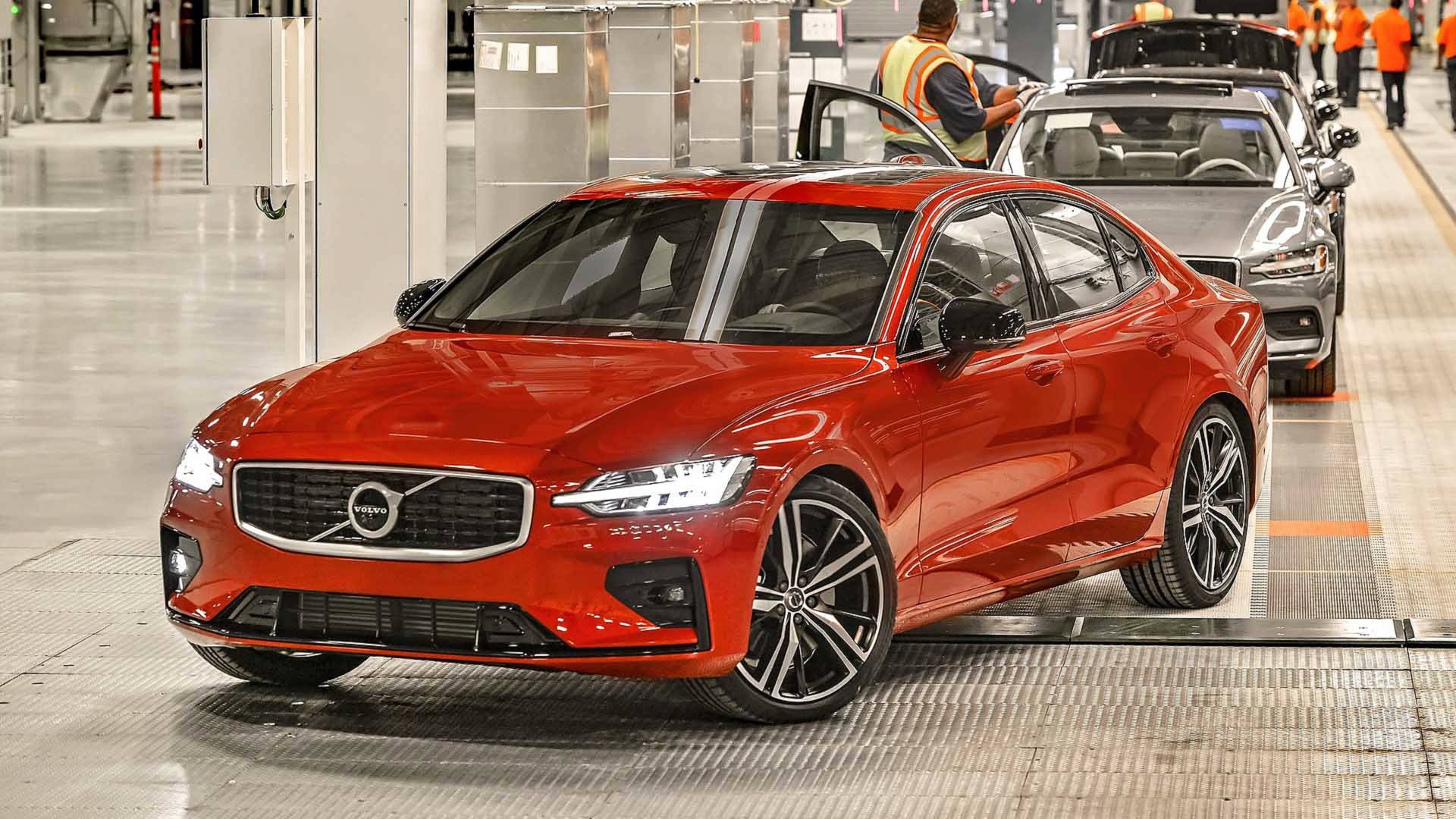 Volvo revela nova geração do S60, que chega ao Brasil em 2019