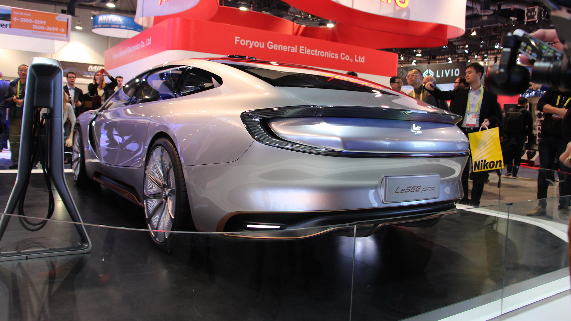 LeEco LeSee Pro concept looks lovely, is far from production ready