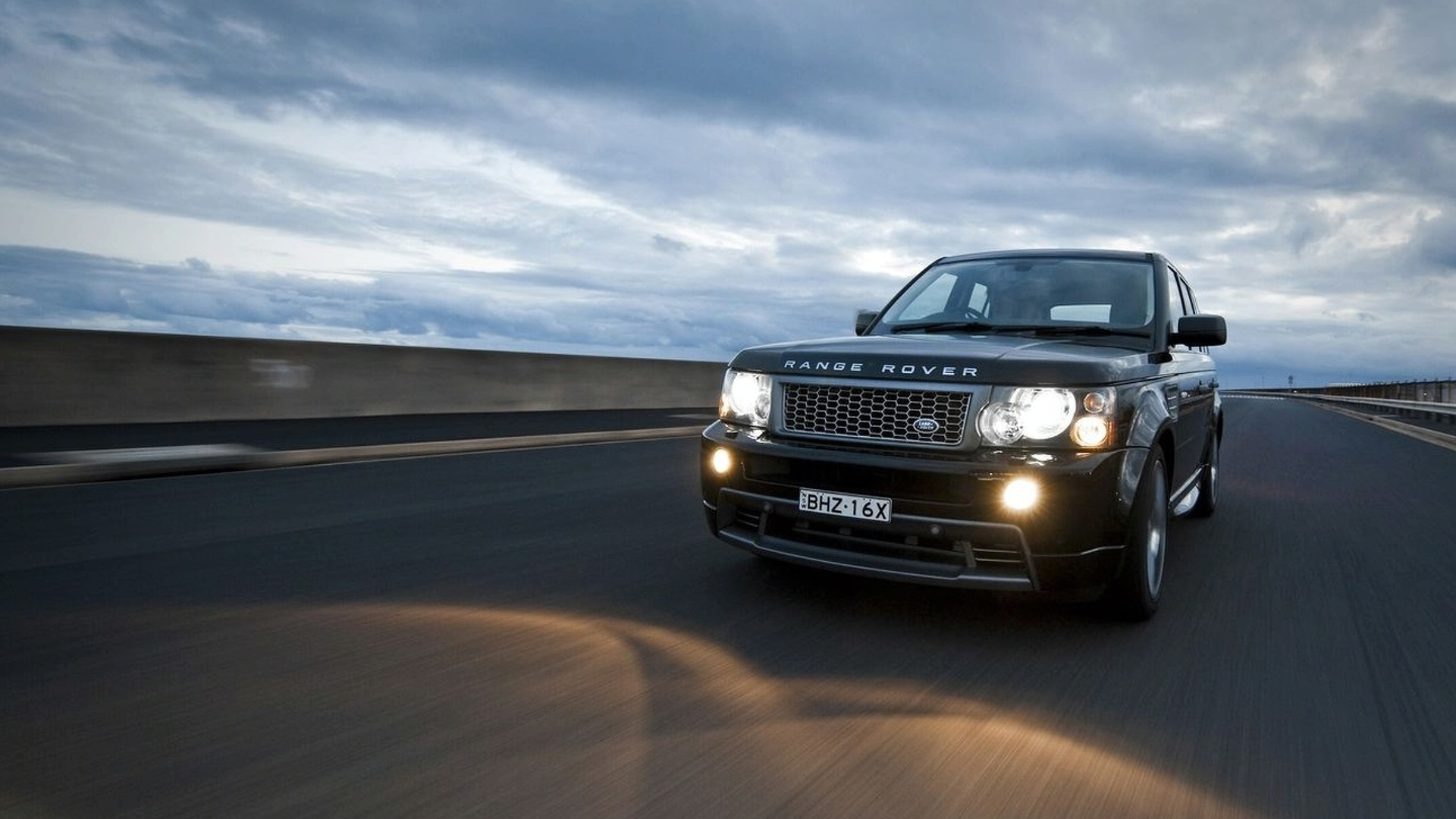 Range Rover Sport Stormer Kit Announced for Australia | Motor1.com Photos