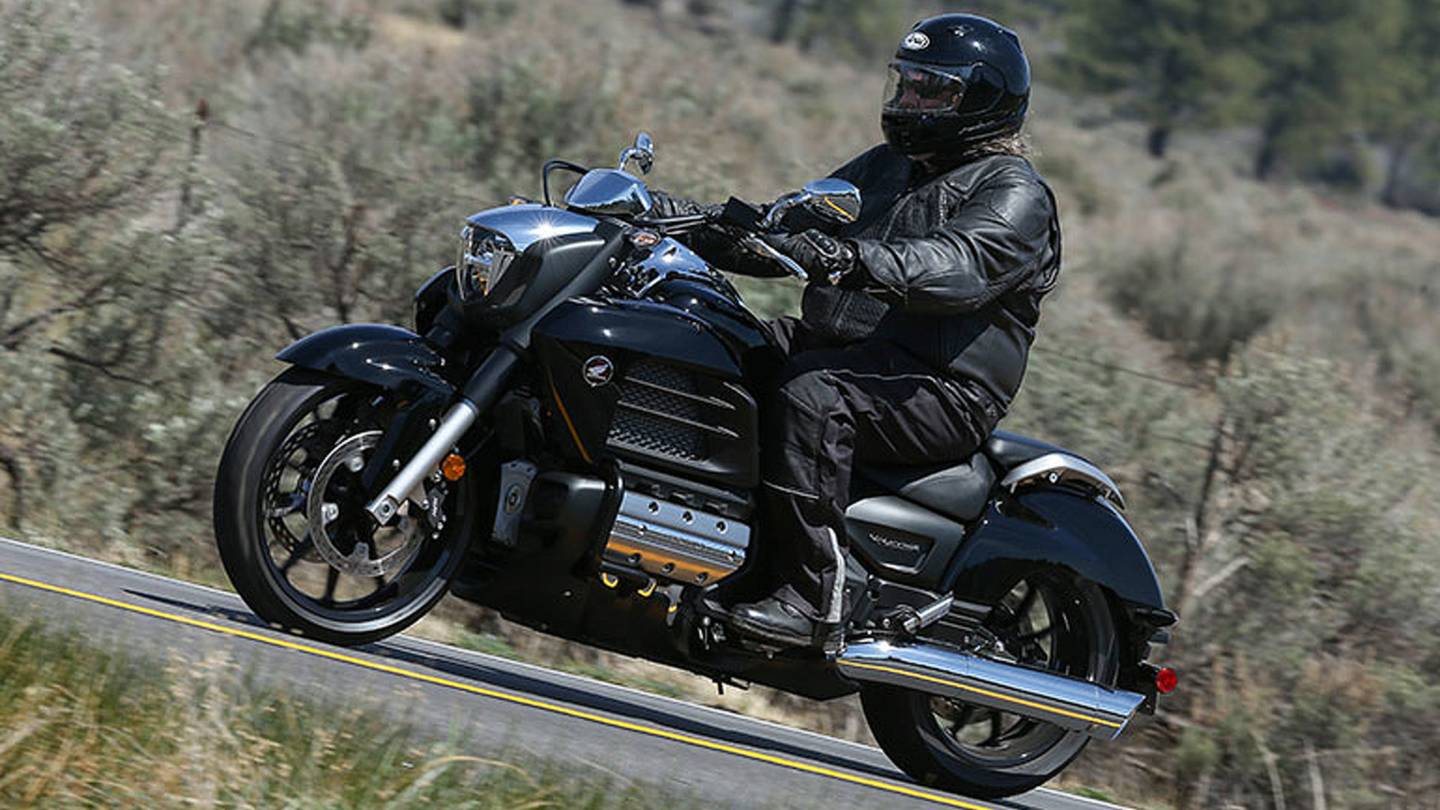 Review: 2014 Honda Gold Wing Valkyrie