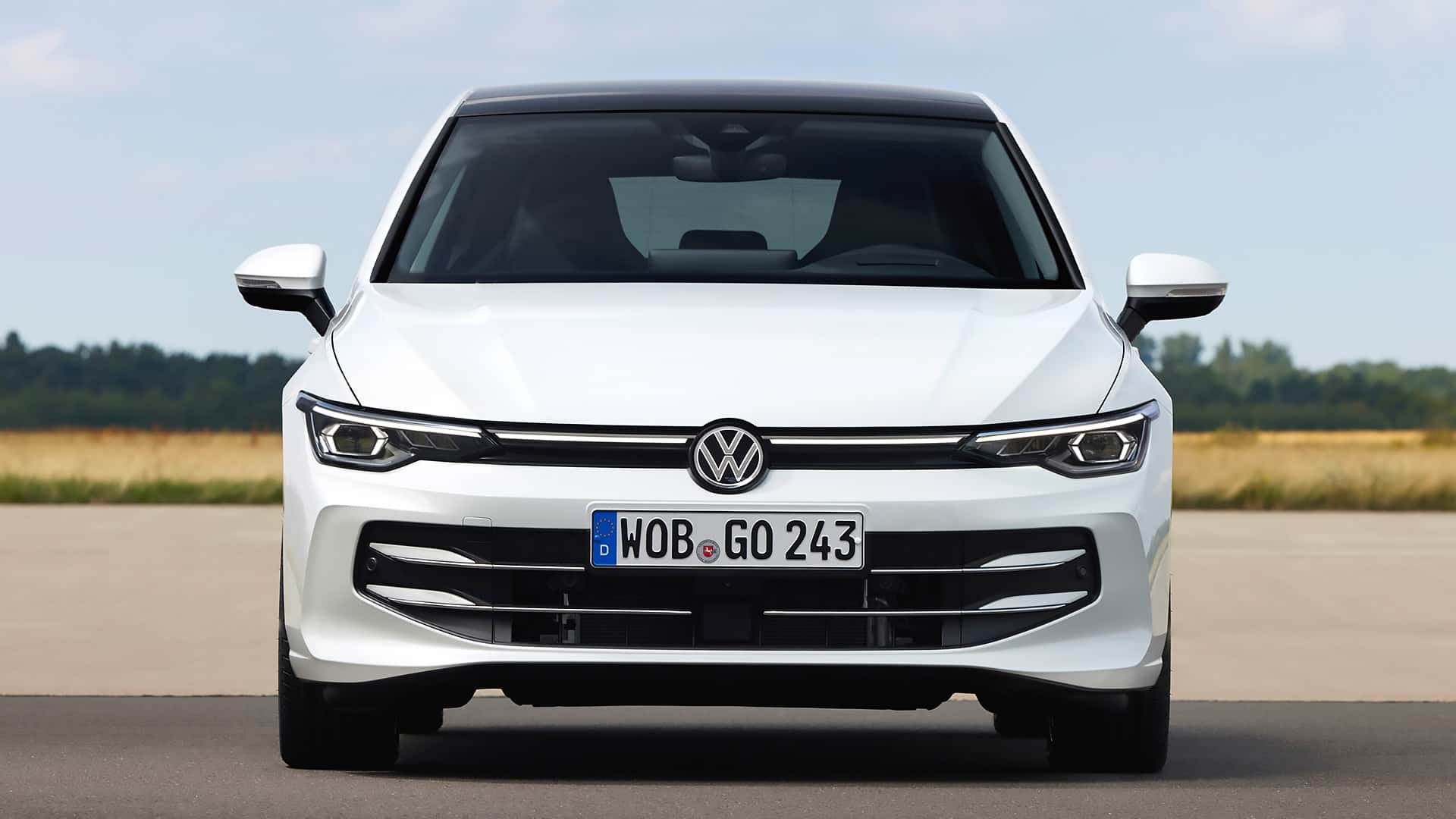 2024 Volkswagen Golf 2dr