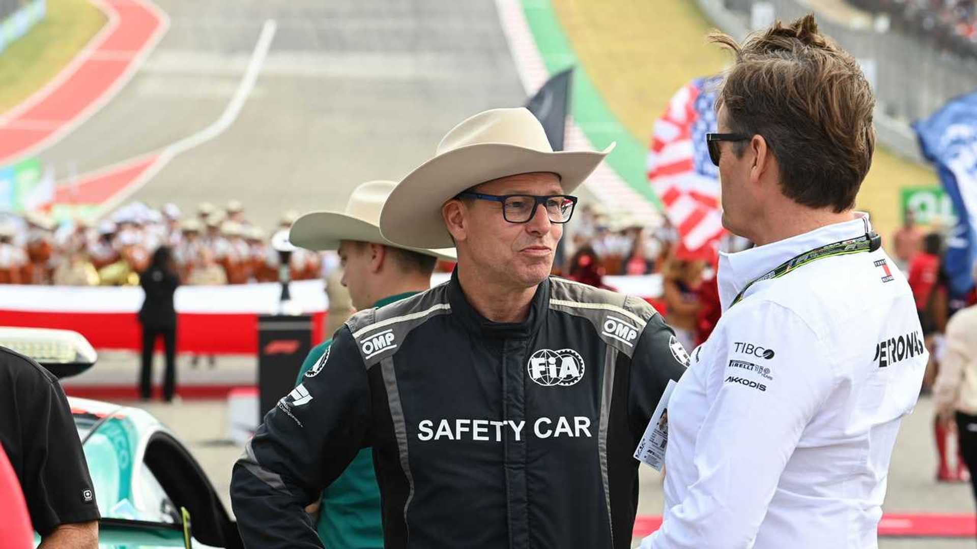 First F1 Race: A Freshly Minted Racing Fan Takes In The US GP | Motor1.com