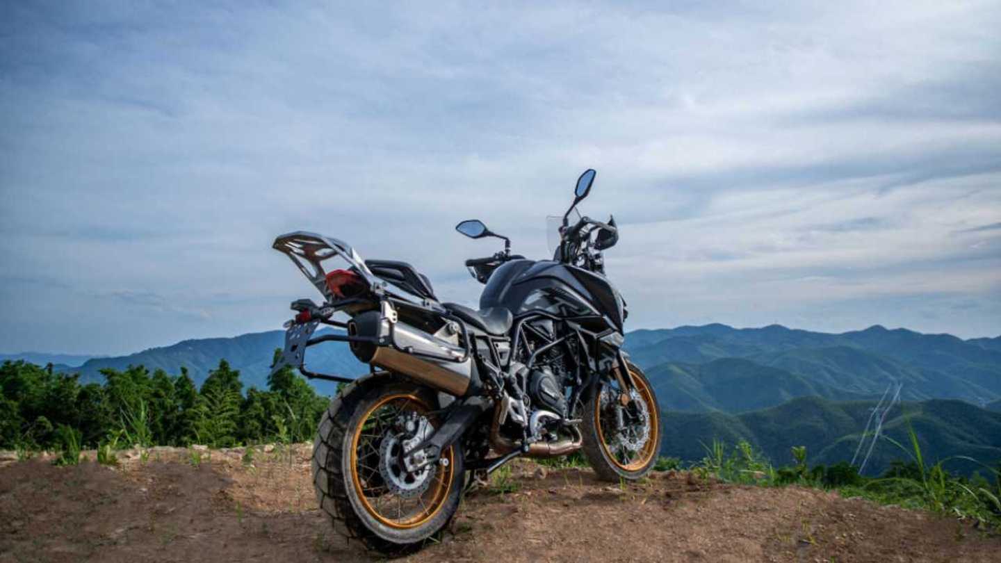 Benelli Perkenalkan Motor Adventure TRK702 Baru di Cina