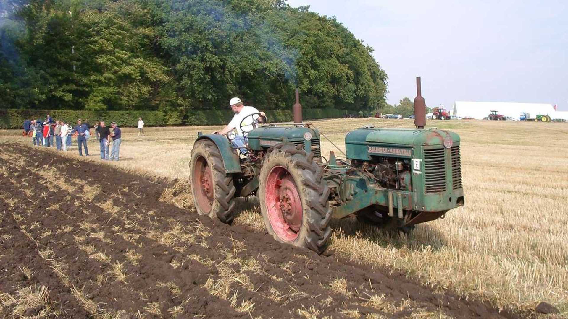 Trattori tandem: prima del 4WD bastava unire assieme due trattori