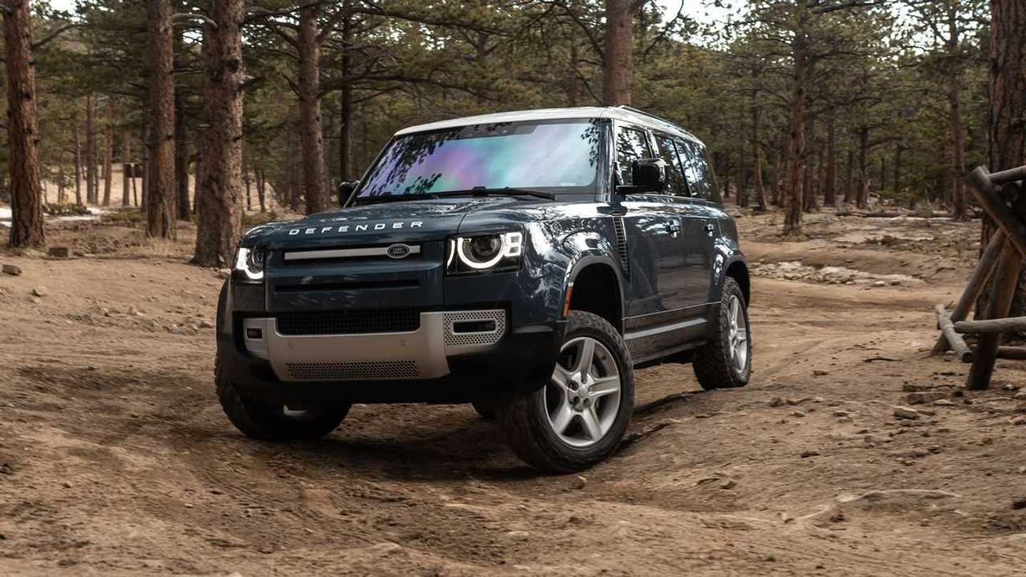 2021 Toyota Land Cruiser Vs 2021 Land Rover Defender Comparison: Real ...