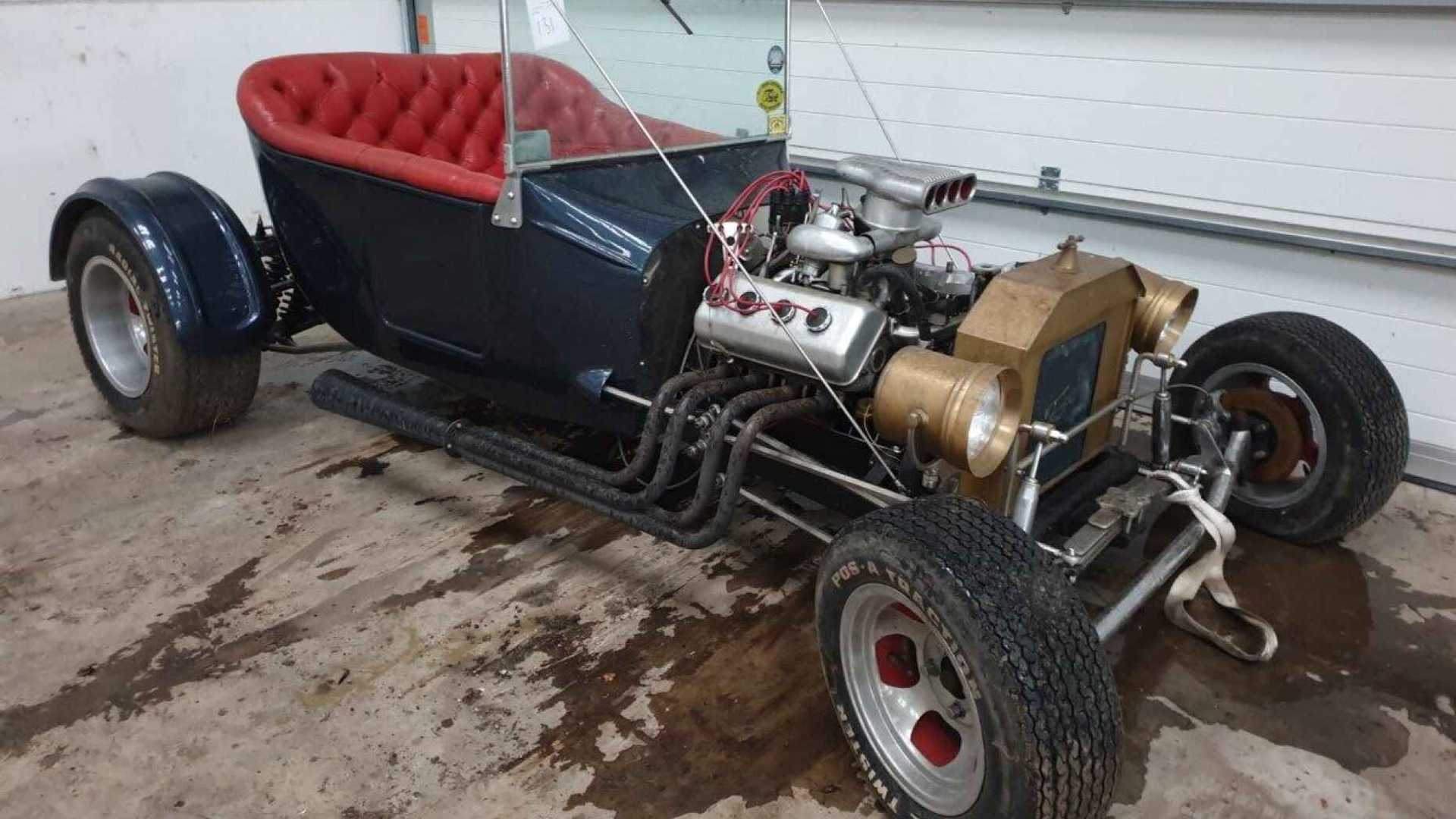 Massive Barn Find Collection Of 135 Vintage Vehicles Auctioned Off ...