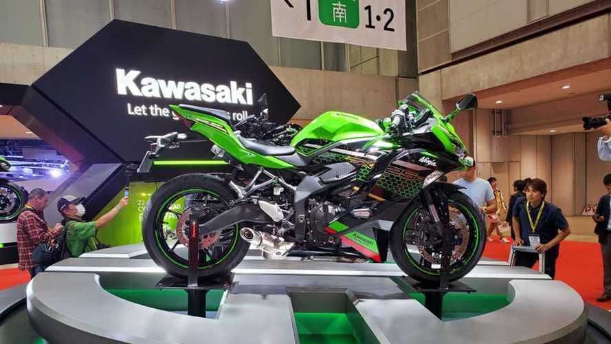 The Kawasaki ZX-25R Is Finally Here And The Specs Are Scrumptious