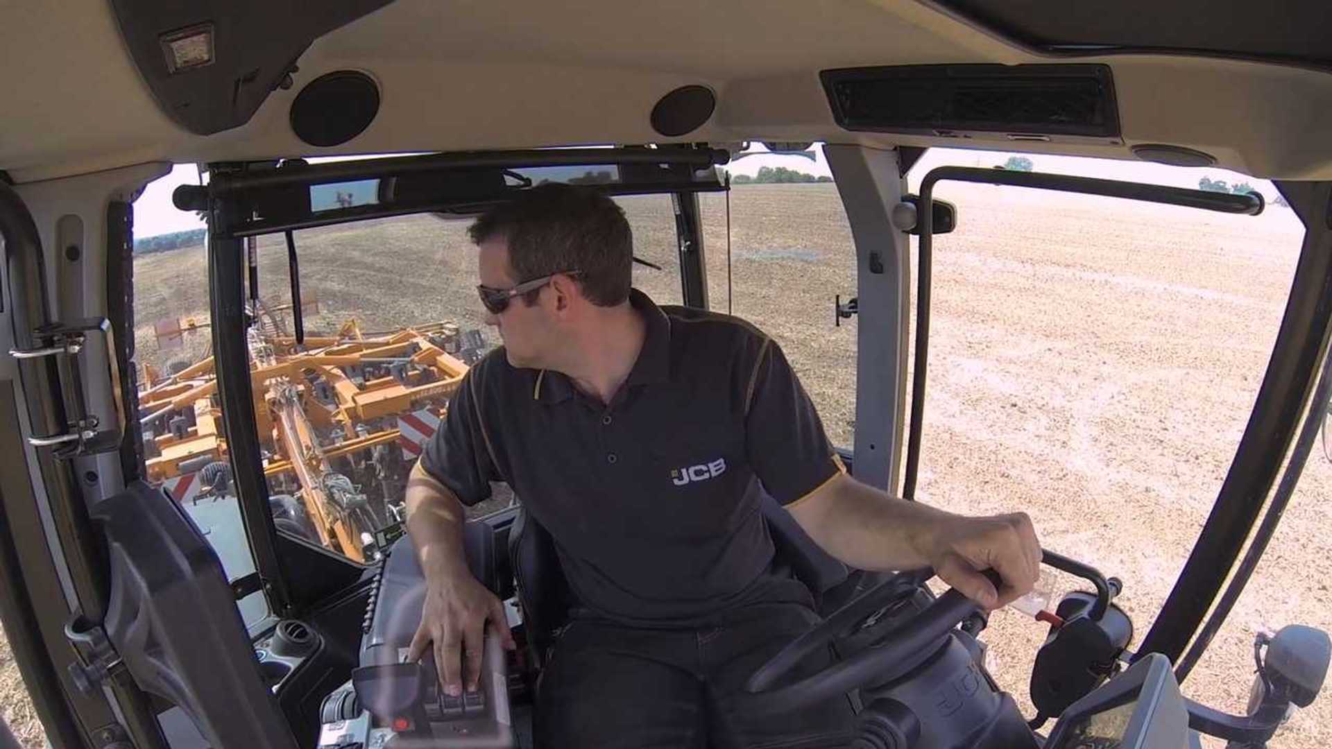 JCB Fastrac Serie 8000 JCB Advanced