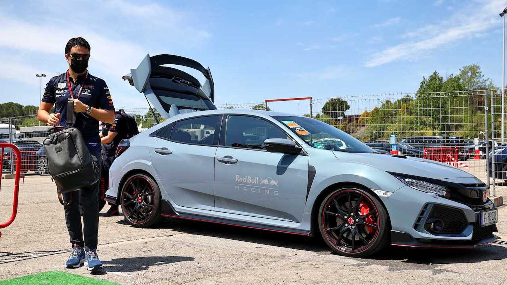 Honda Civic Type R Mobil Ofisial Red Bull dan Scuderia AlphaTauri