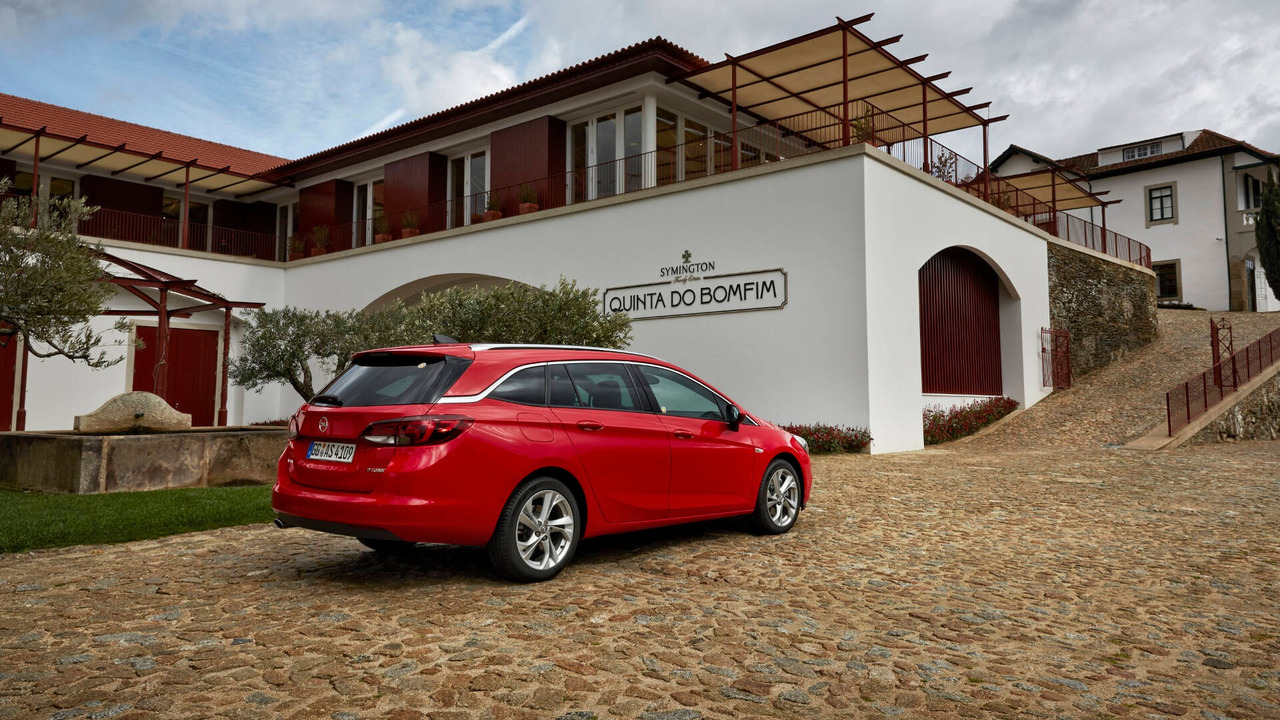 Compra da Opel pela PSA pode trazer Astra e Corsa de volta ao Brasil