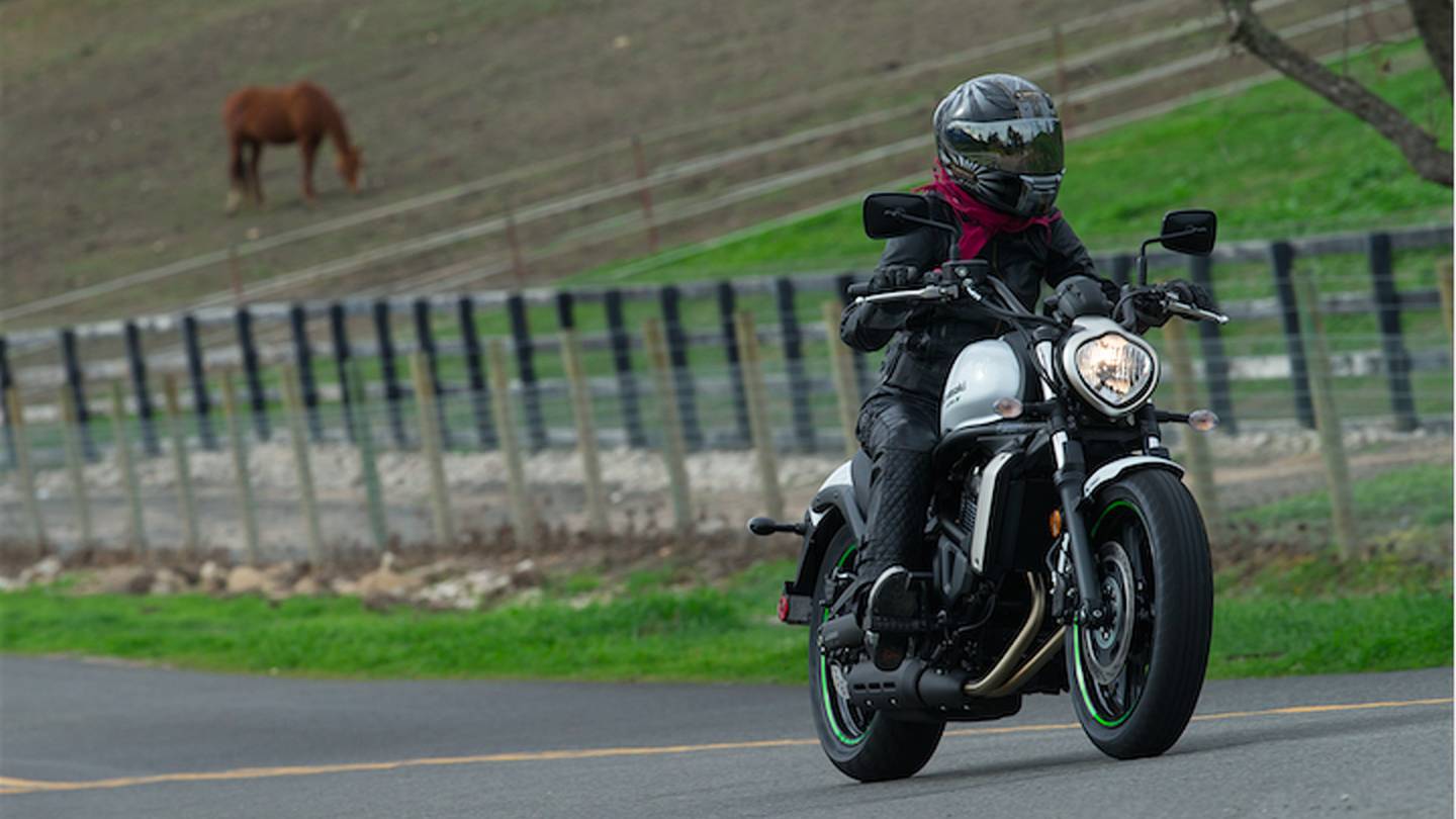 The Kawasaki Vulcan S Riding Impressions - From a Small-Fry Beginner Rider