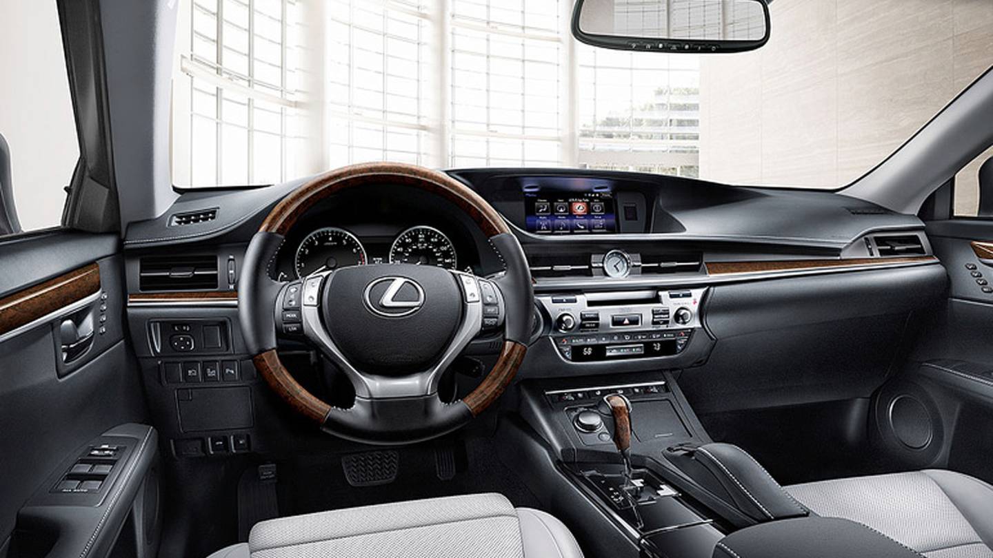 First Drive Review: 2015 Lexus ES350–A Whole Lot of Luxury