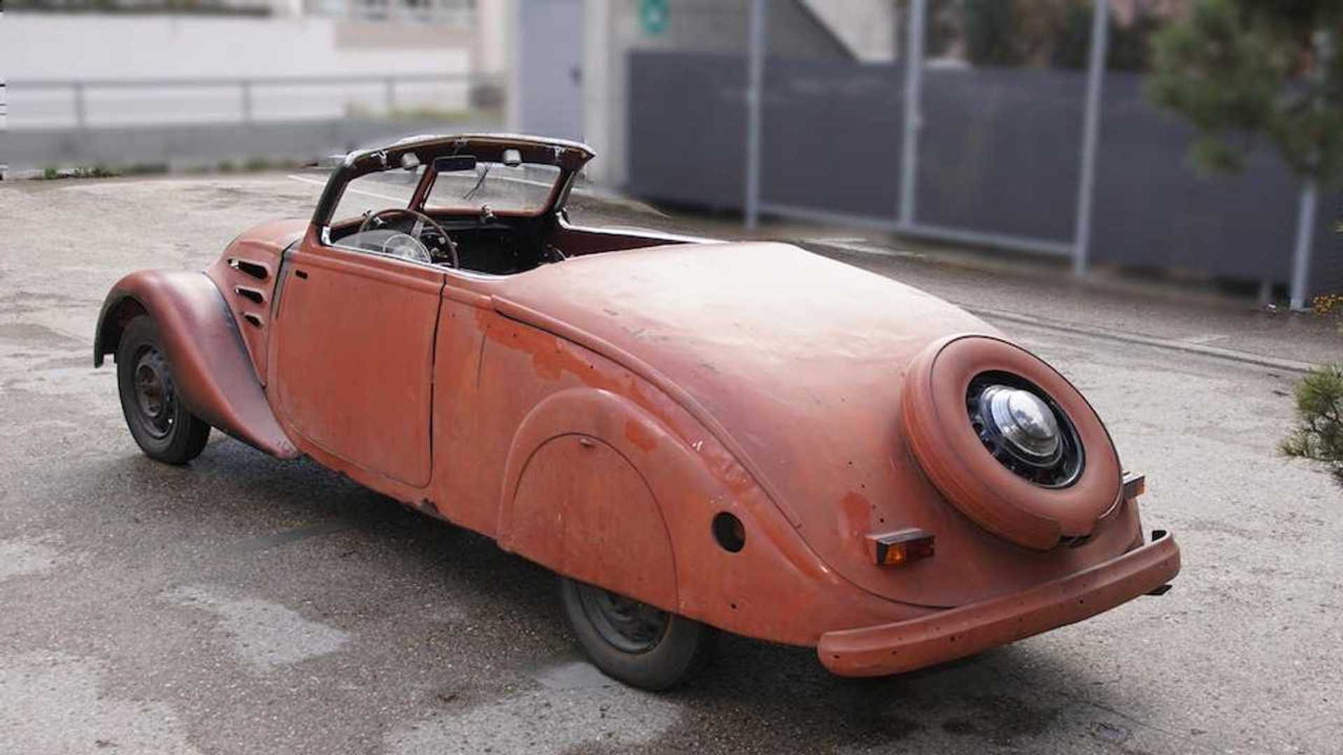 Une remarquable Peugeot 402 Éclipse mise en vente