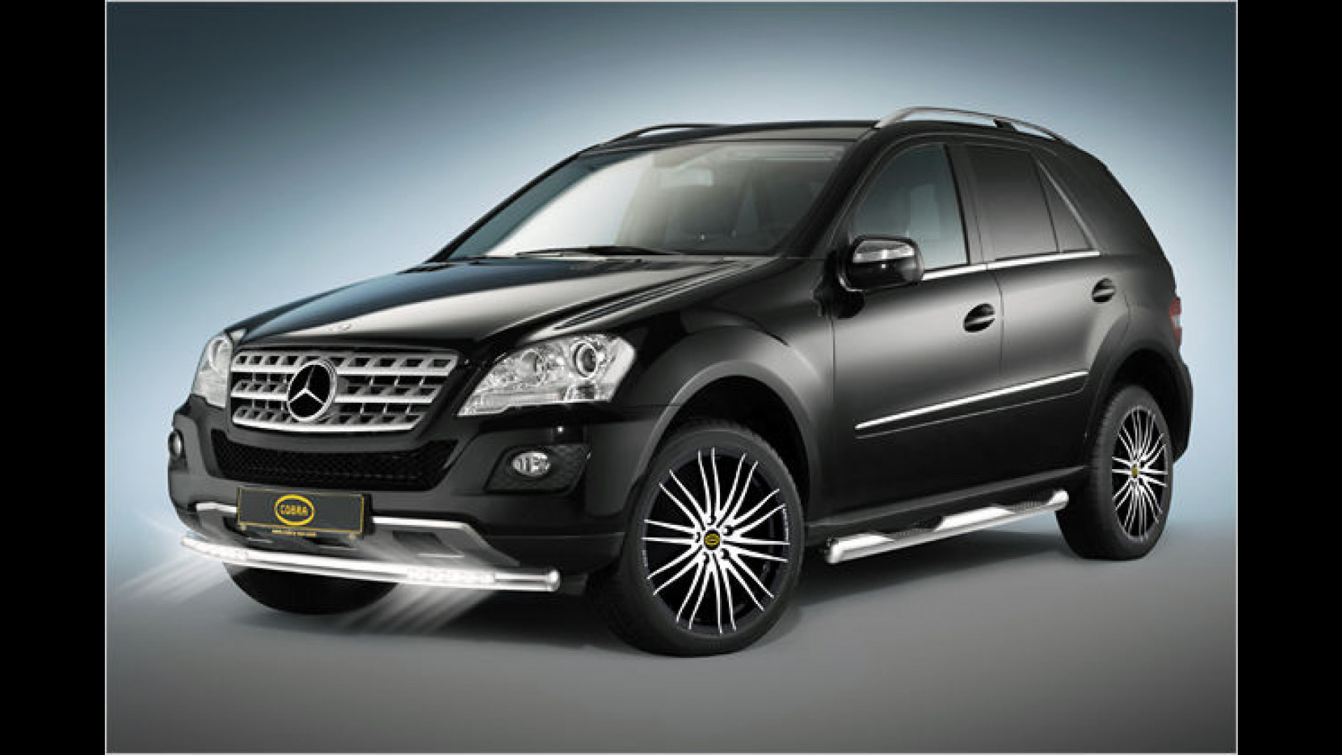 Mehr Licht: Cobra rüstet Mercedes ML mit LED-Leuchten aus