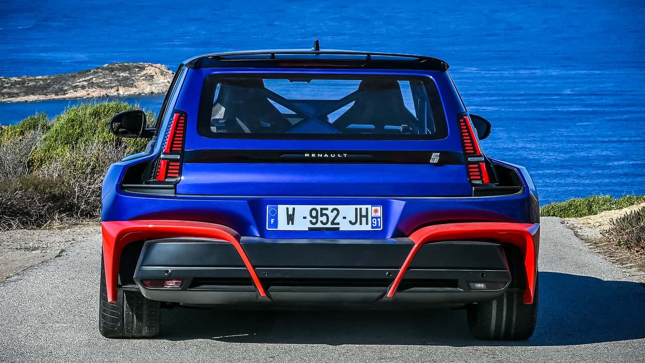 La Renault 5 Turbo 3E arriva nel 2027 al prezzo di 160.000 euro