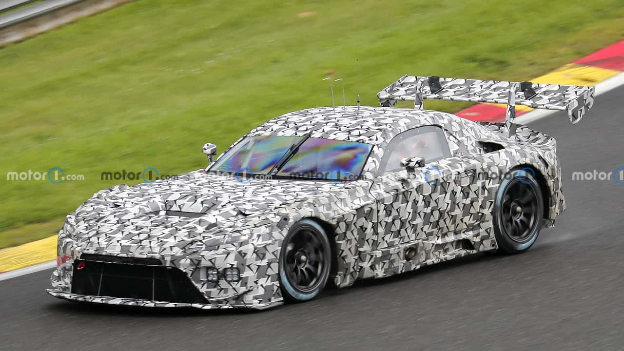 Erlkönig erwischt: Fährt hier ein Supersportwagen von Toyota?