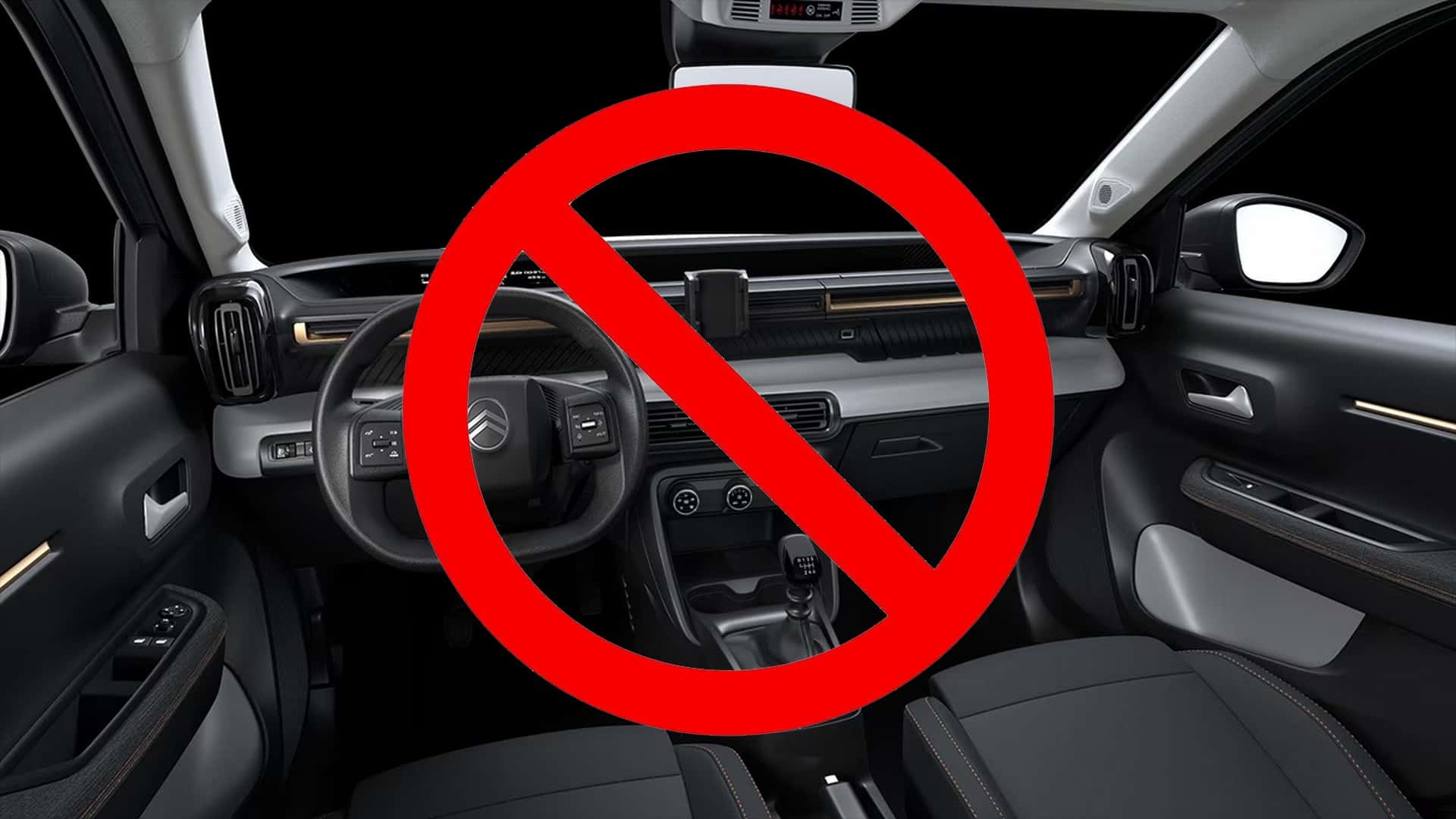 Tutte le auto che rinunciano ai maxi schermi centrali