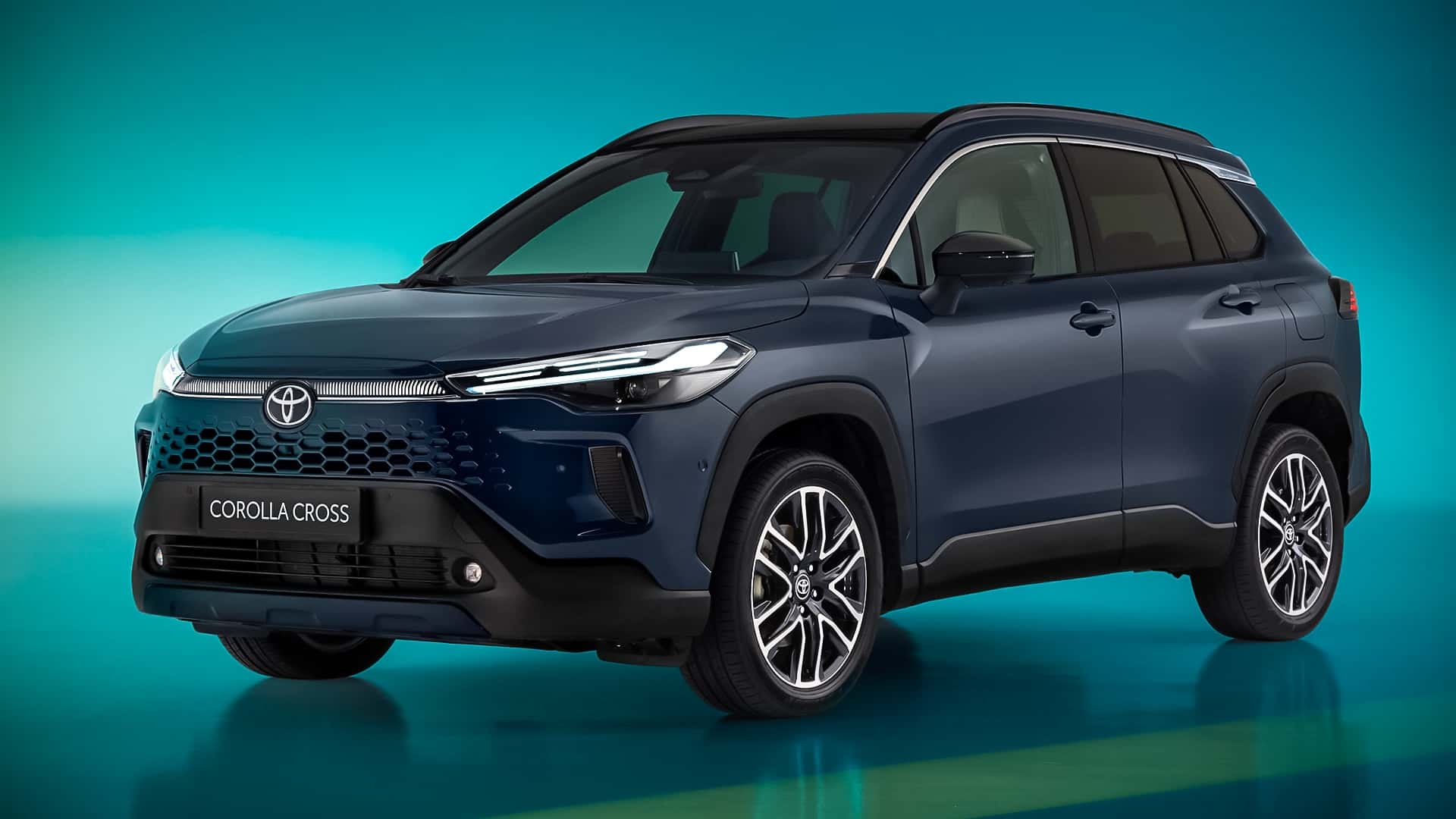 Toyota Corolla Cross 2025: así es el SUV híbrido con los acabados estándar