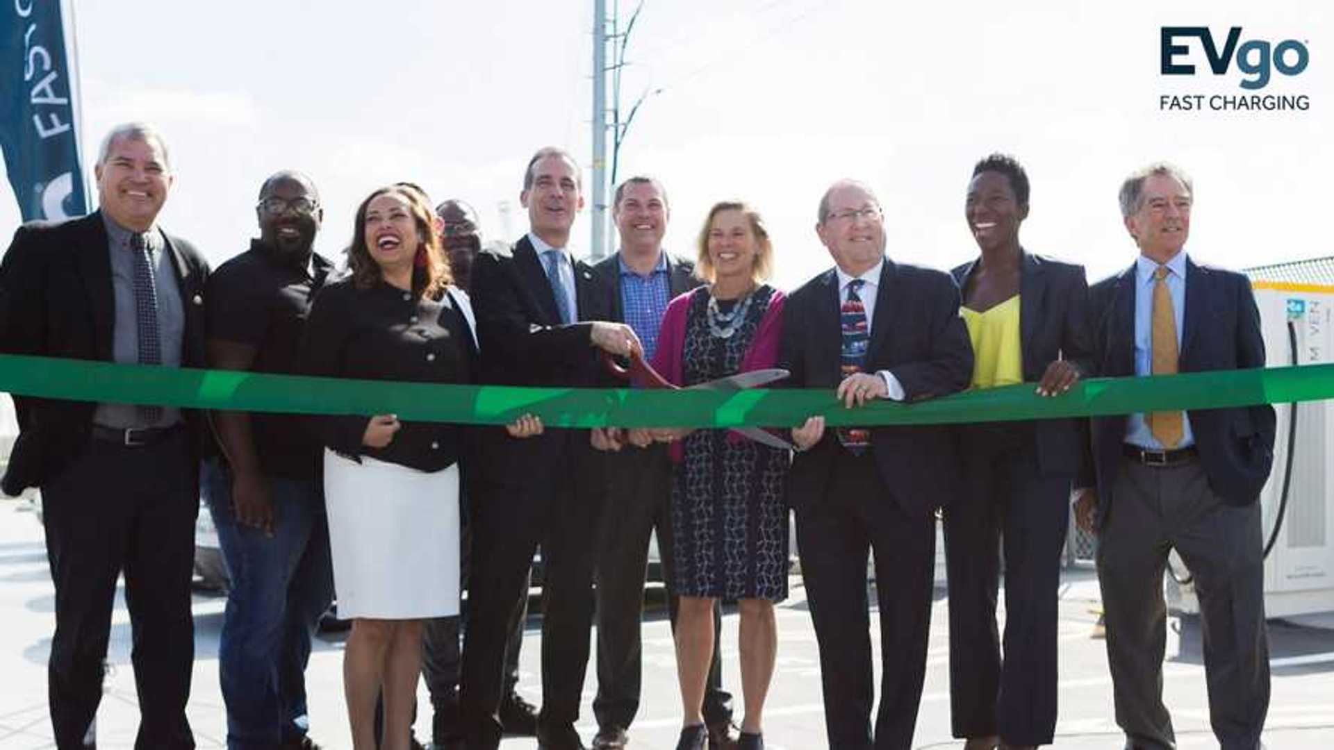 EVgo Launches First Public Rideshare Fast Charging Hub