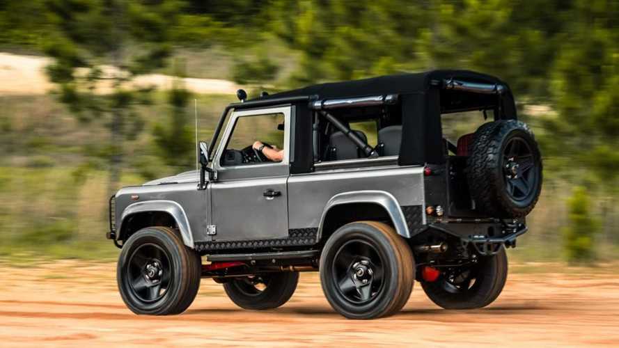 Un Land Rover Defender convertido en autocaravana: el sueño de muchos