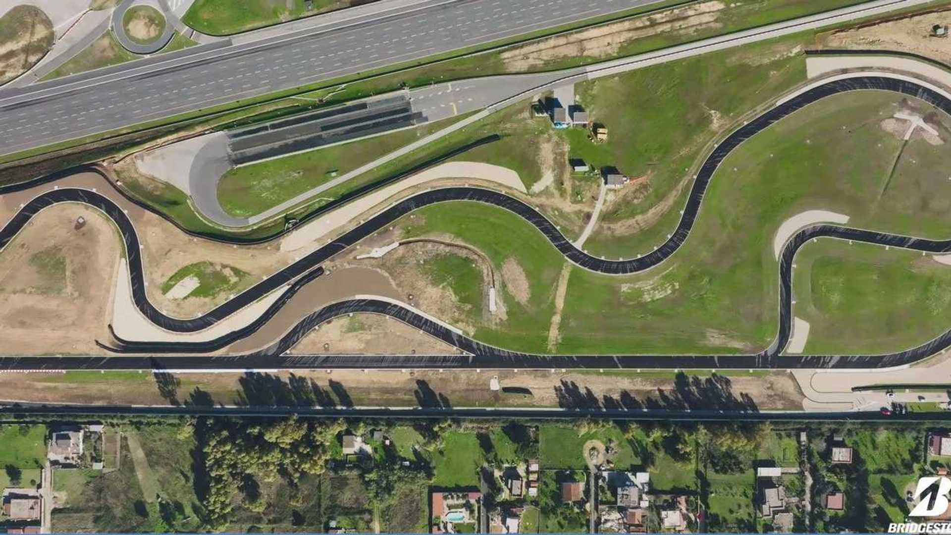 Bridgestone le gomme sul bagnato le prova così (alle porte di Roma)