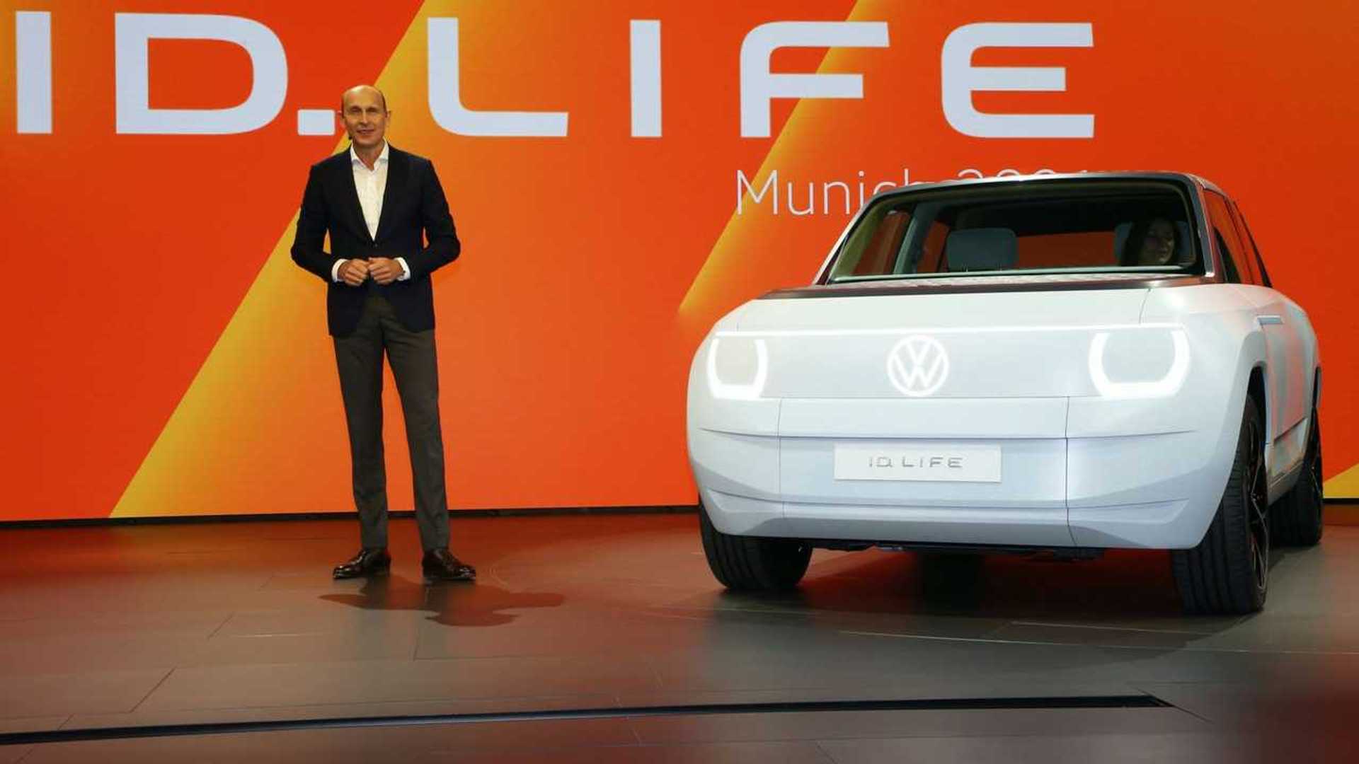 Diess Stays On As VW Group CEO With Reduced Responsibilities