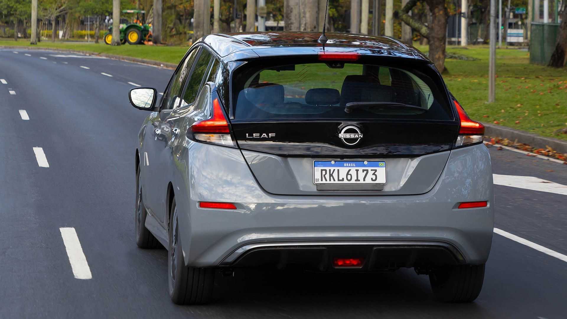 Nissan Leaf 2023: avaliação do 100% elétrico