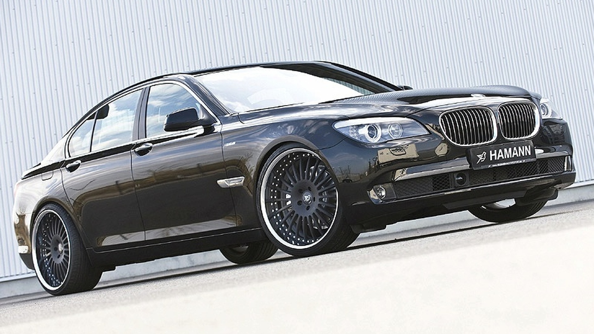 Eye Candy: BMW 7 Series Tries on Hamann wheels sets | Motor1.com Photos
