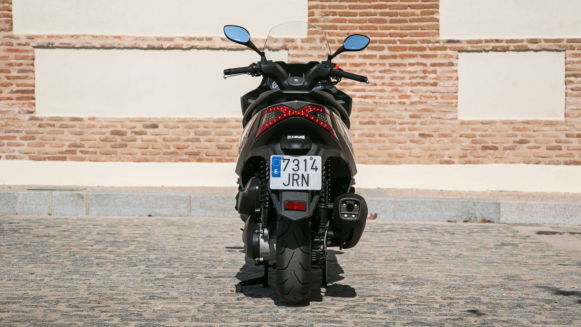 Prueba KYMCO Grand Dink 125 ABS 2018: un scooter urbano y versátil