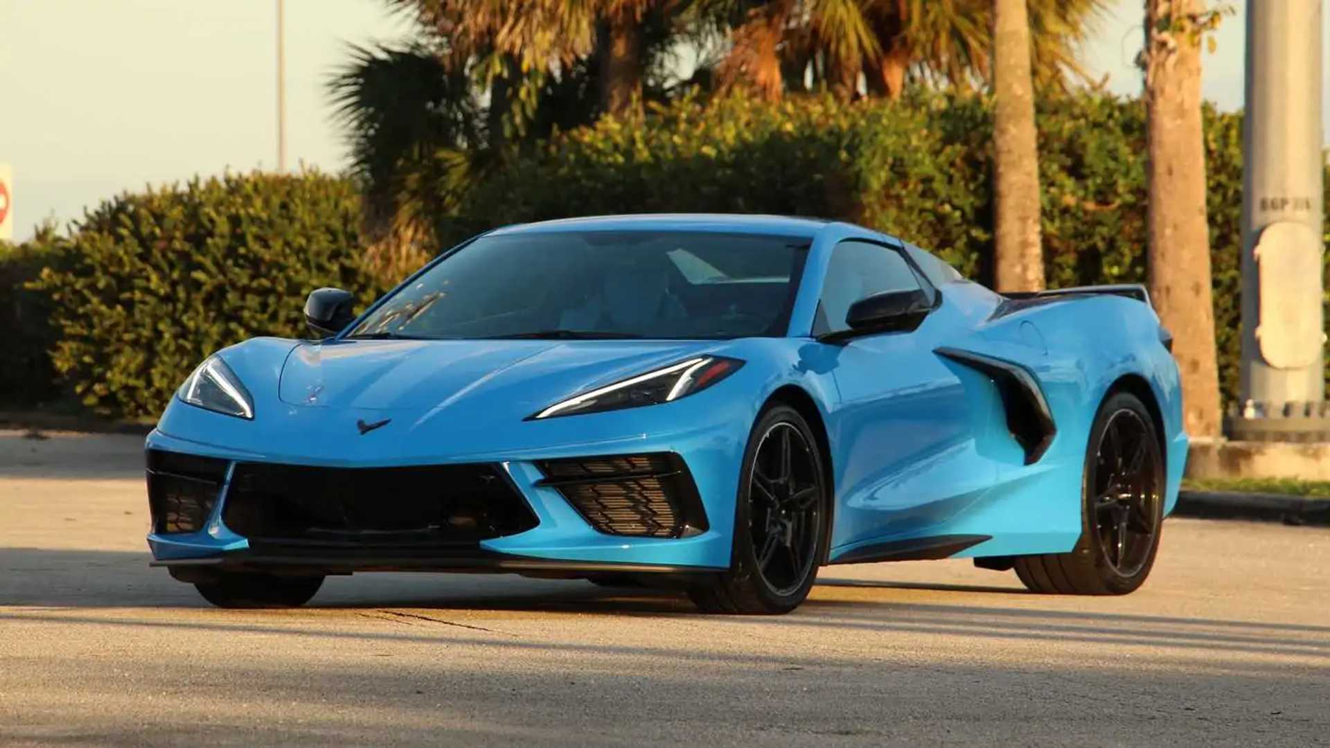 Chevrolet Corvette vende mais que o Camaro no Brasil