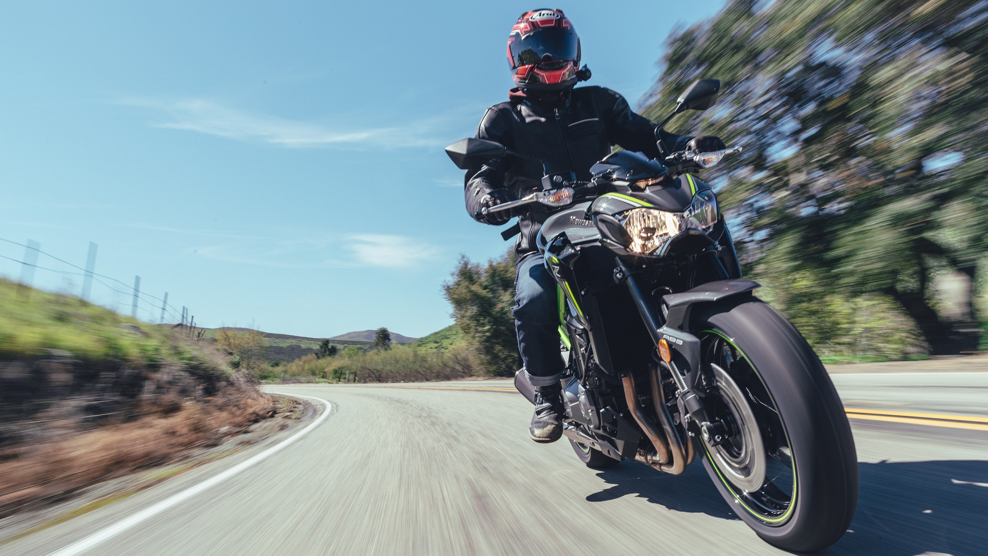 First Ride: 2017 Kawasaki Z900