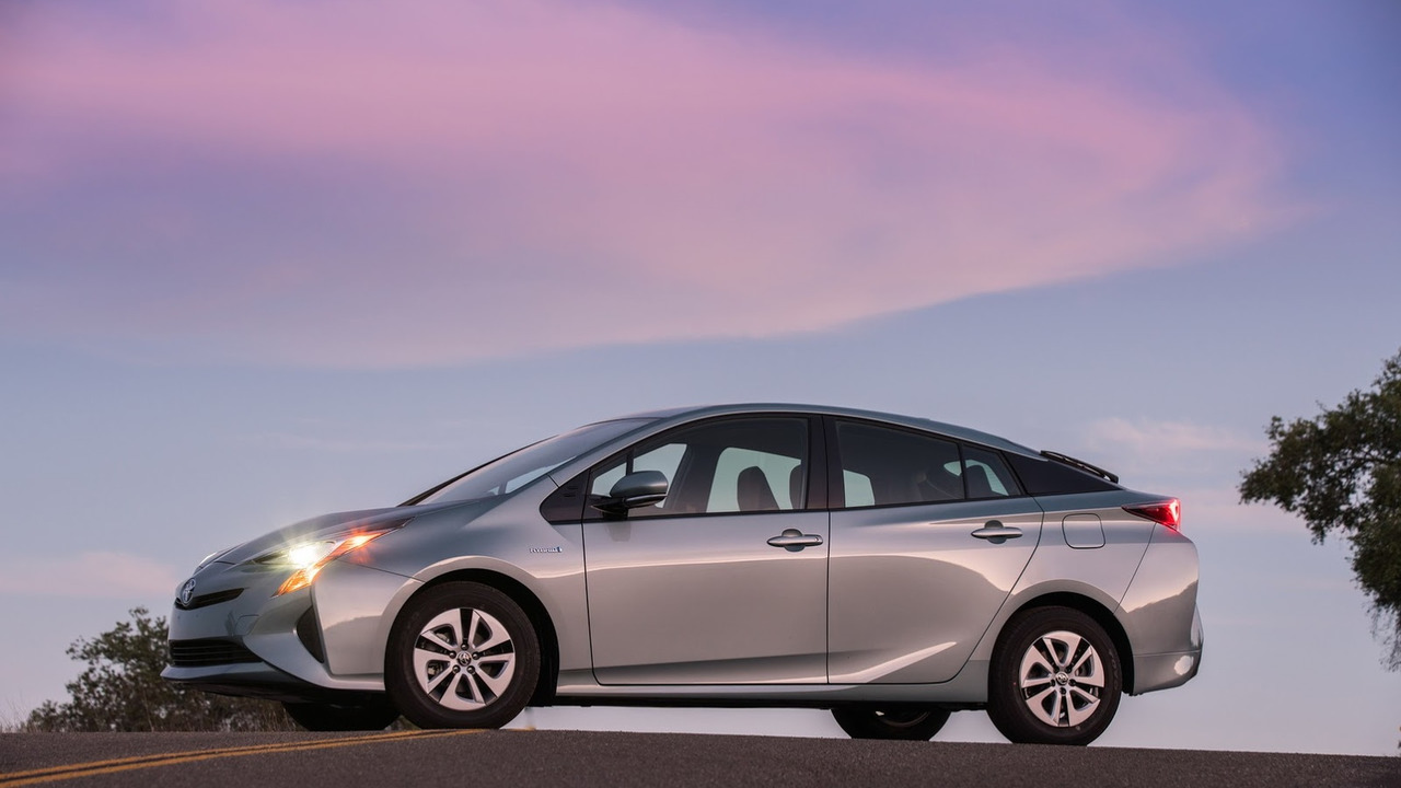 Toyota Prius 2016 photo