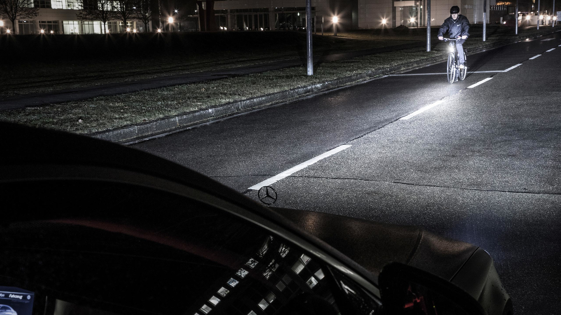Mercedes Digital Light - L'éclairage dynamique franchit un nouveau cap
