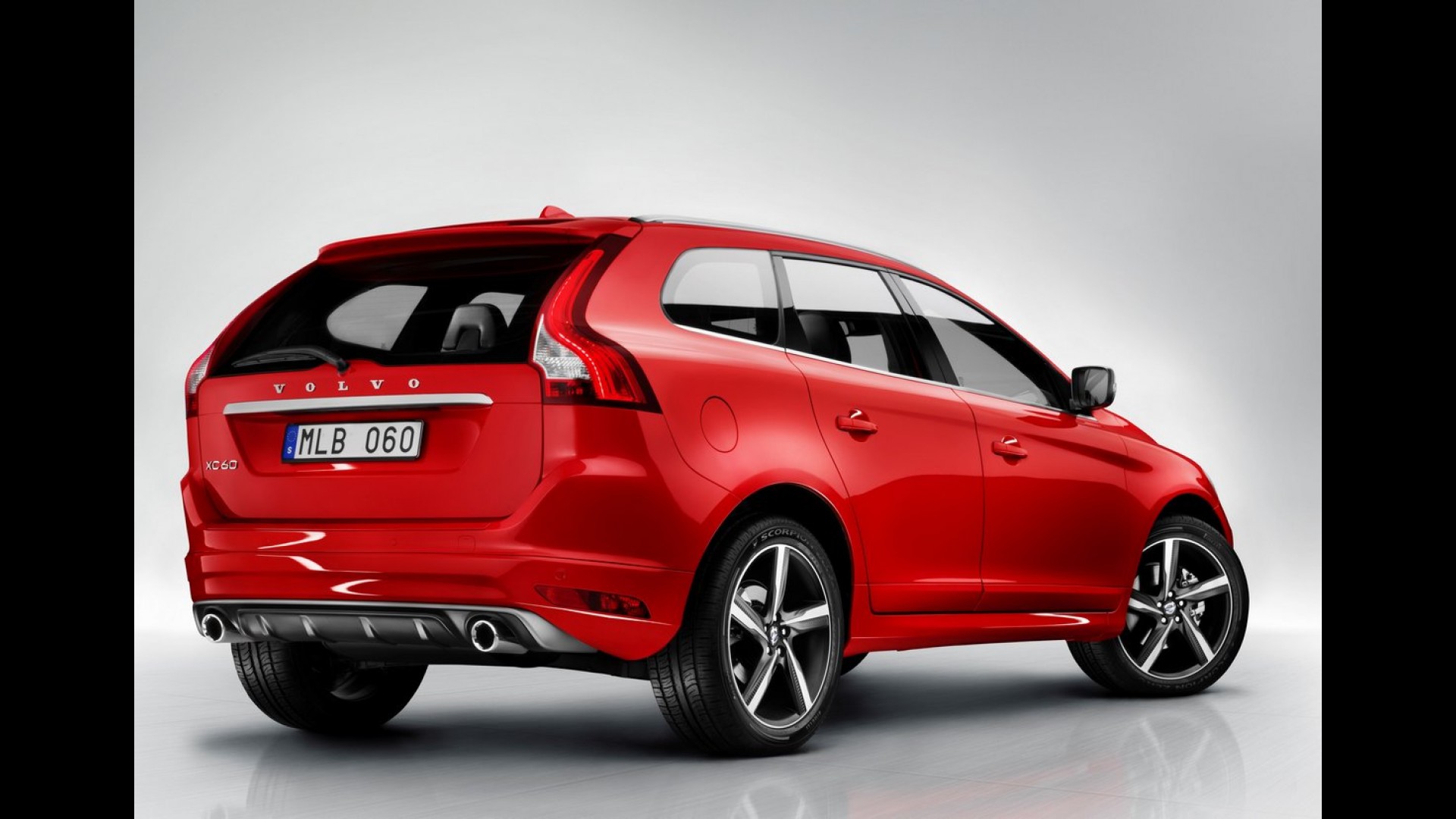 Volvo: novo motor T6 Drive-E de 306 cv chega à linha 60 R-Design