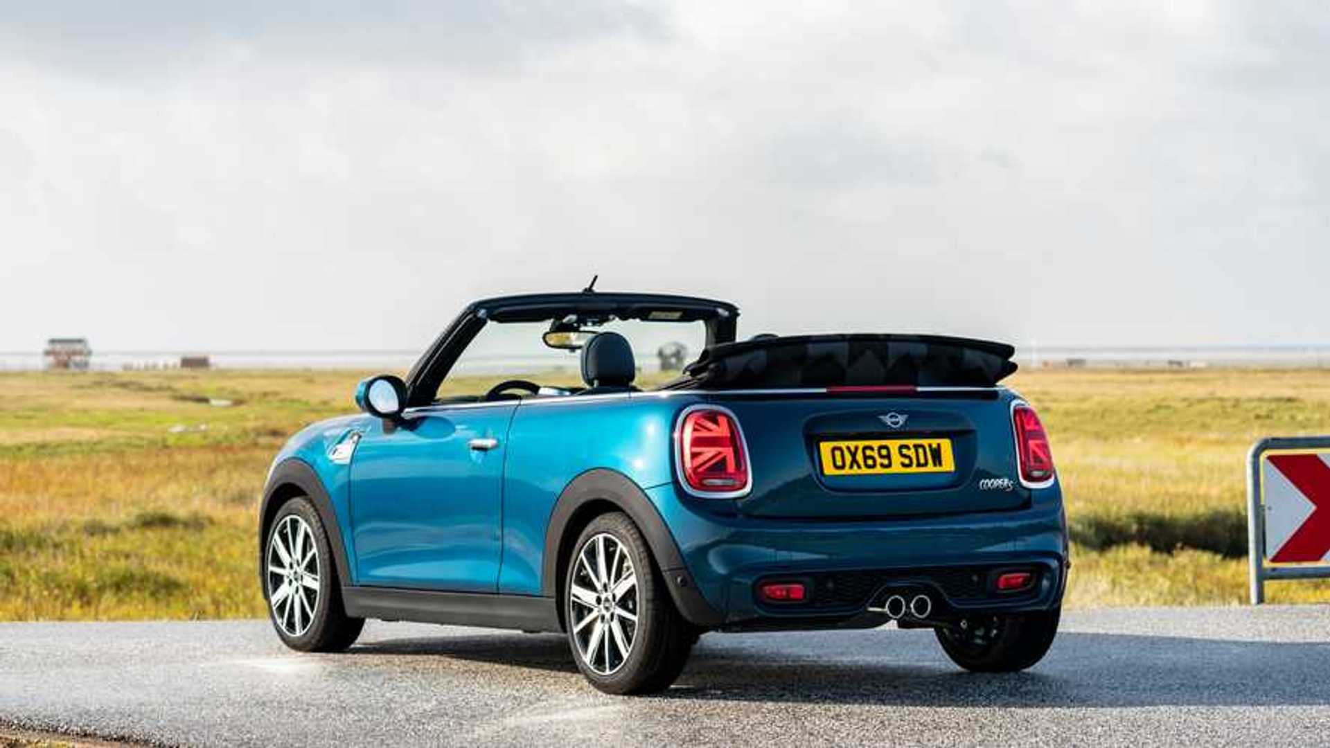 MINI Sidewalk Cabrio 2020, una edición especial del descapotable