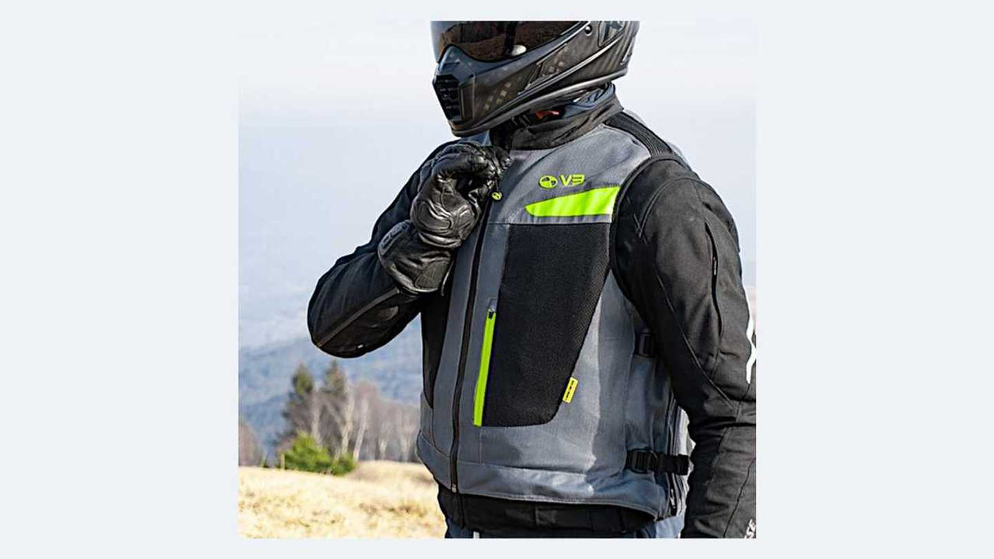 Motoairbag Makes Protective Vests That Goes Over All Your Jackets