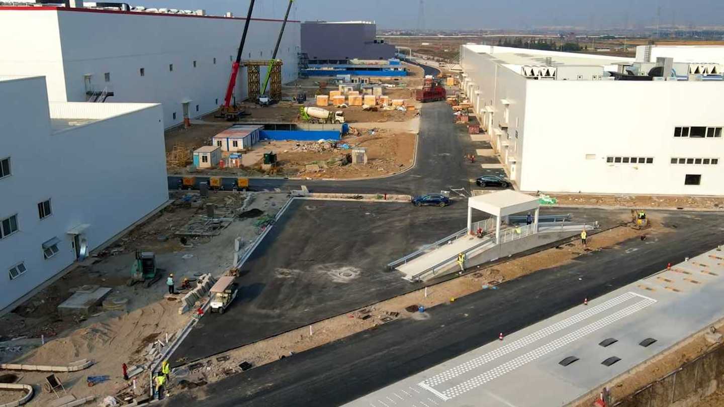 Tesla Giga Shanghai: New Test Track For Model Y Emerges