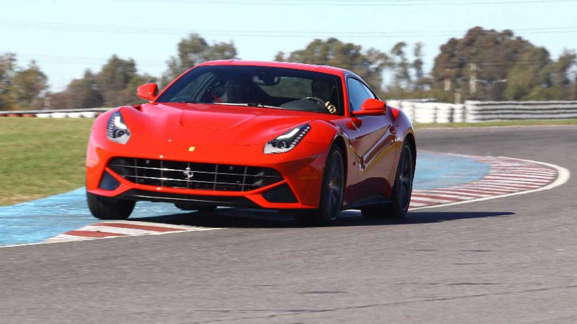 La última Ferrari F12berlinetta 0km se vendió en la Argentina