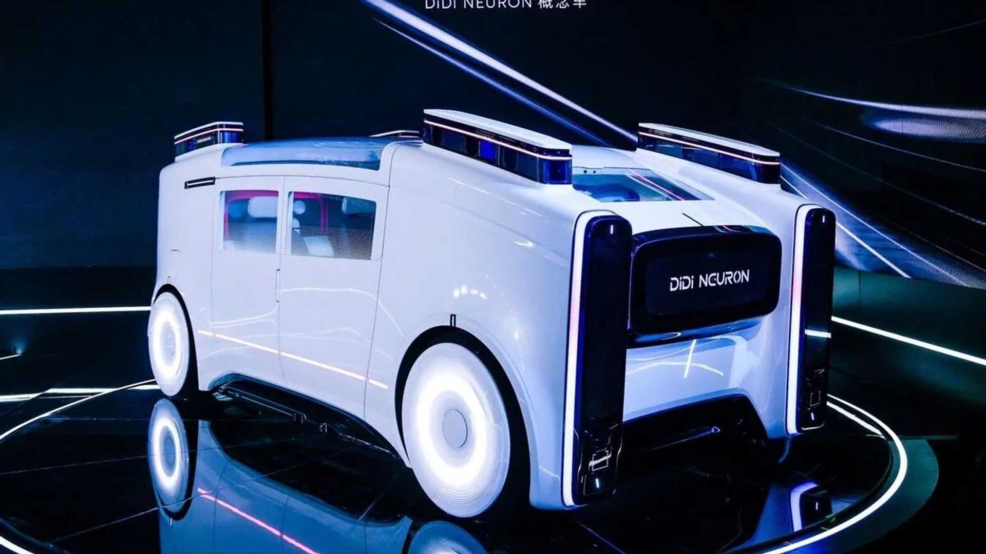 La Cina risponde a Tesla: robotaxi per tutti nel 2025