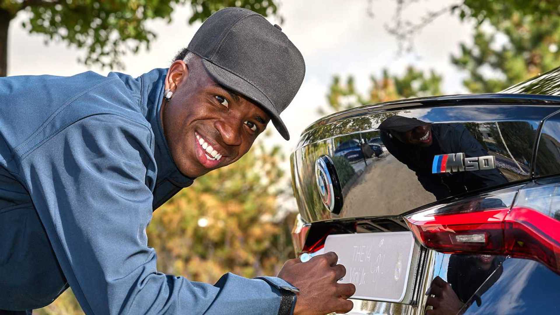 BMW suministra movilidad 100% eléctrica al Real Madrid