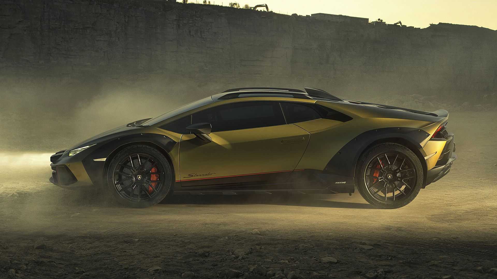 Lamborghini Huracan Sterrato vs Porsche 911 Dakar : le duel des ...