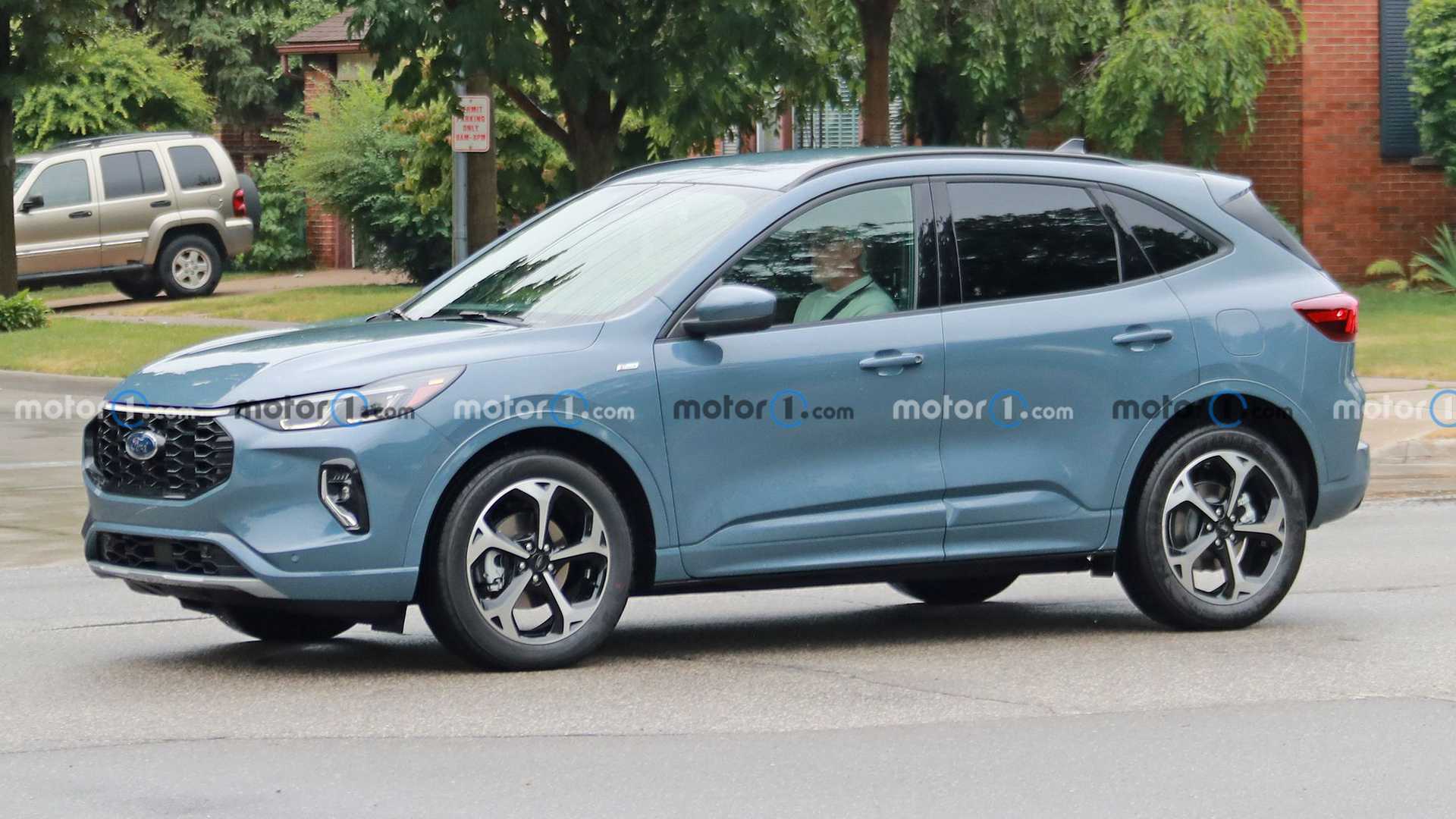 Redesigned Ford Escape Spied With ST-Line Badge For First Time